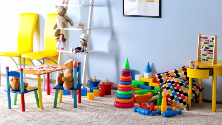 27 Games for Kids to Play in the House