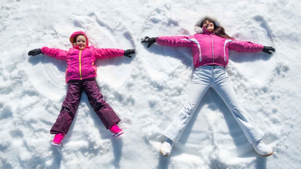 23 Coolest Things For Kids To Build in the Snow